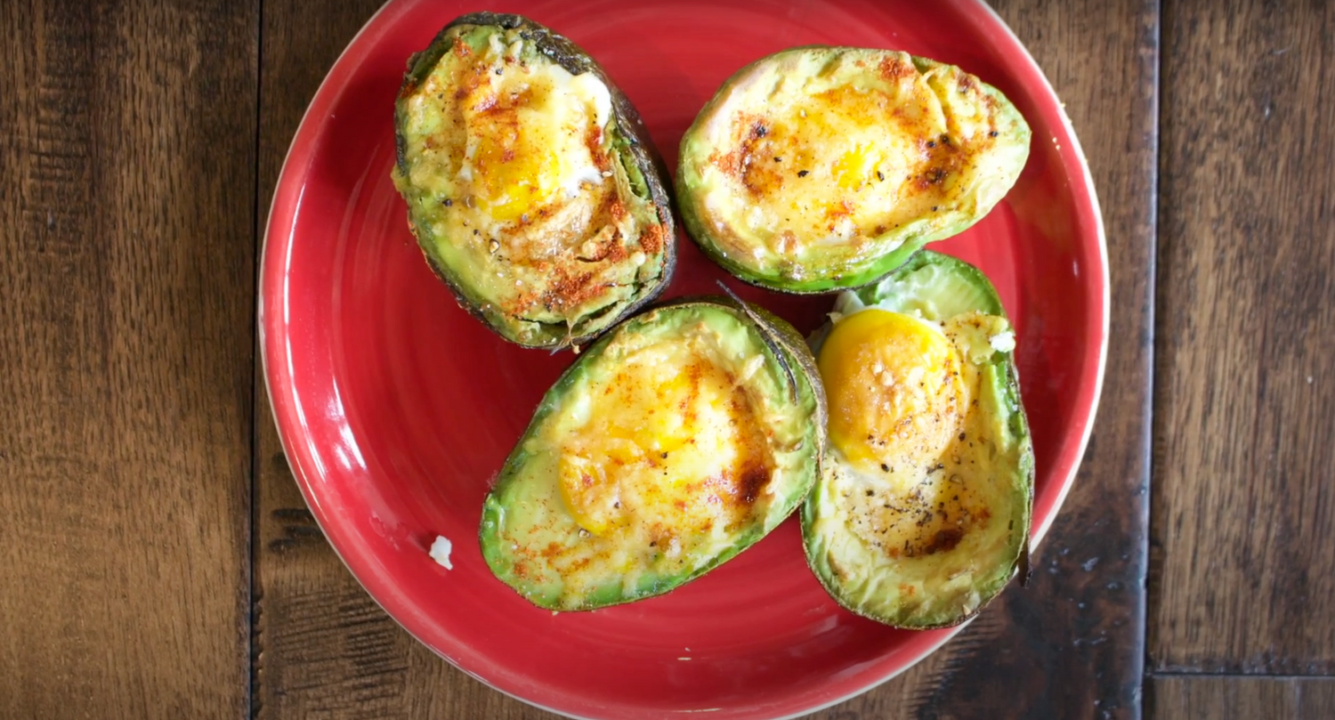 Baked Egg in Avocado – Schneider Clinic